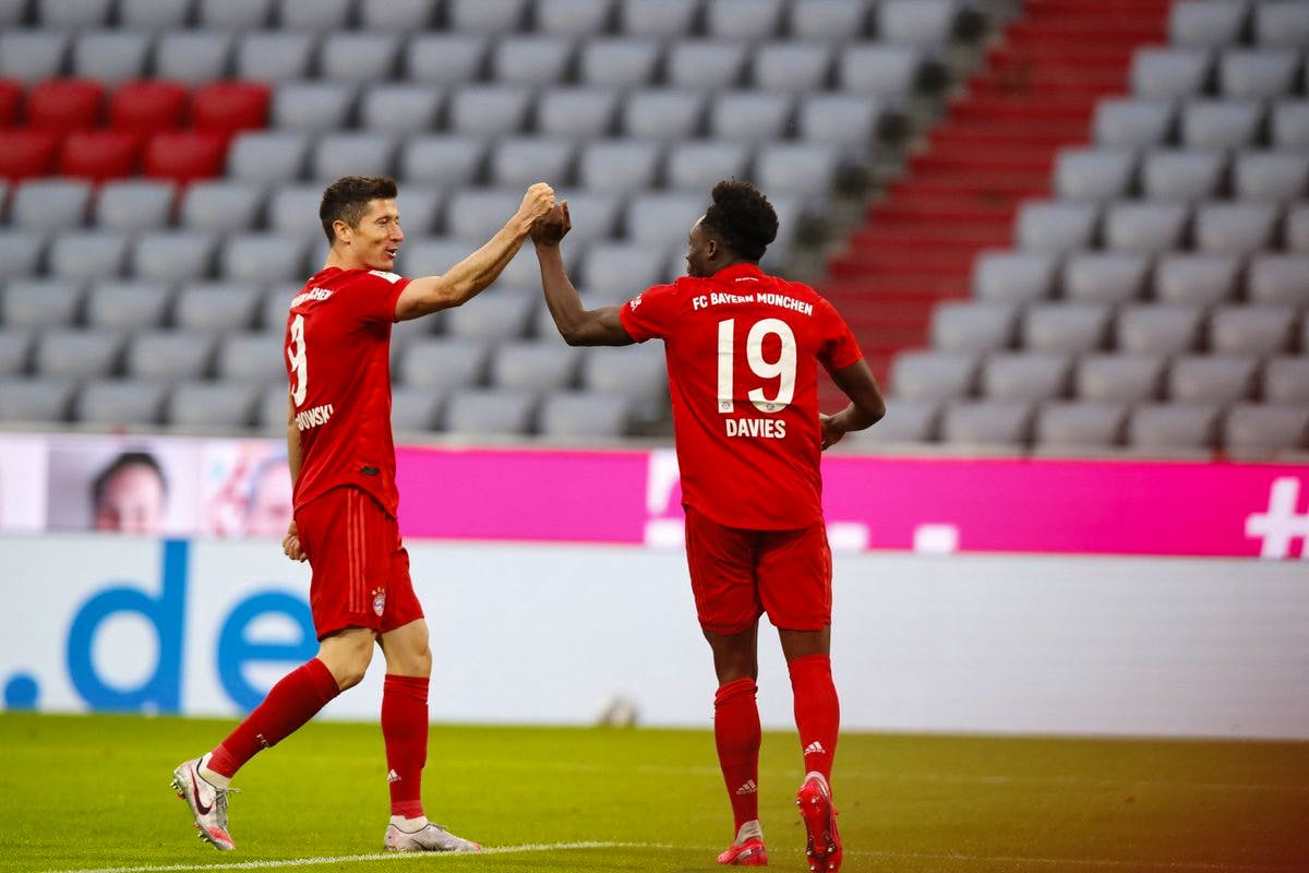 Bayern de Munique vence novamente, Lewa marca dois e título está ...